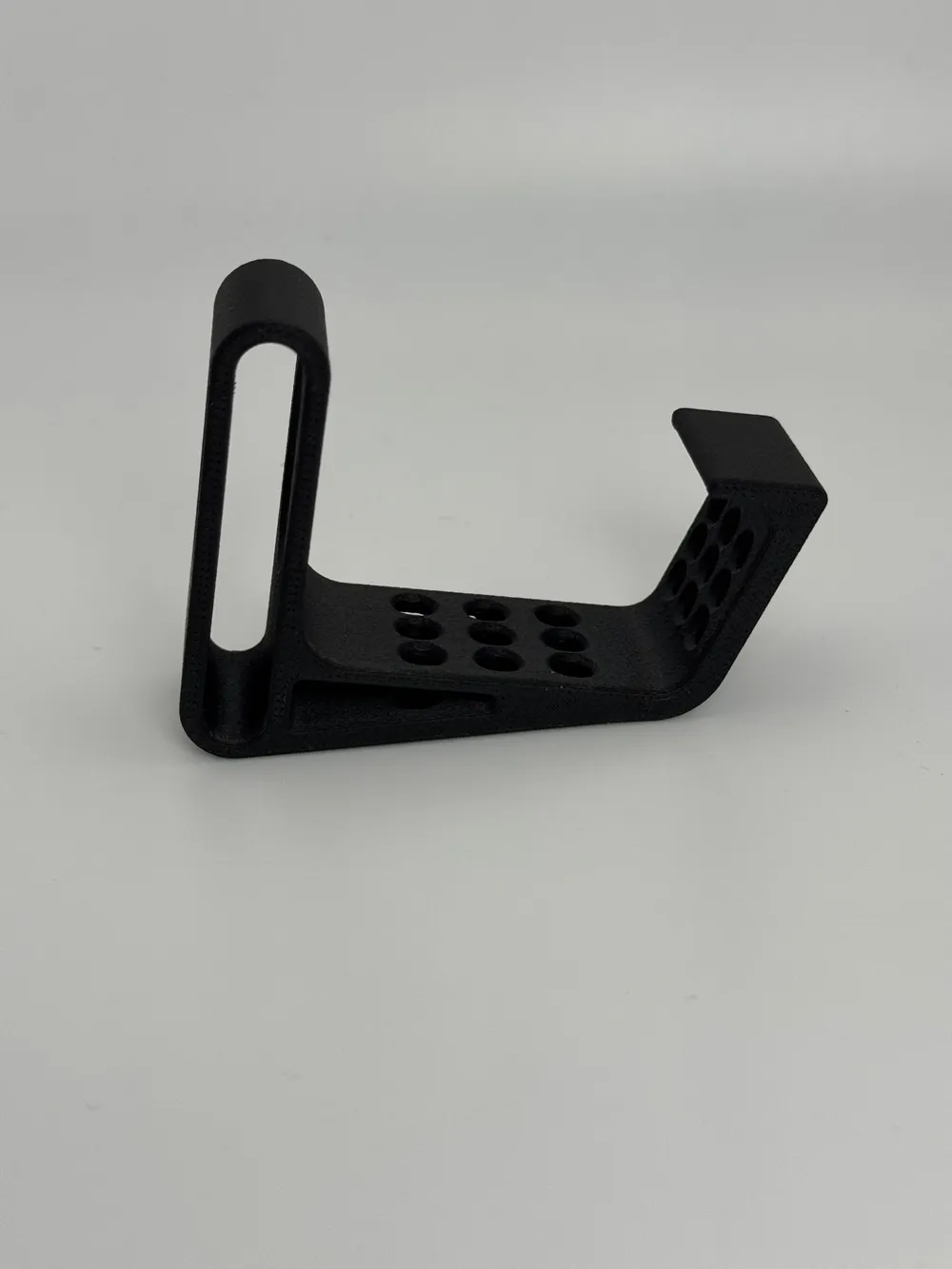 Universal Belt Clip for Hearing Protection, Tools etc - Free 3D Print ...