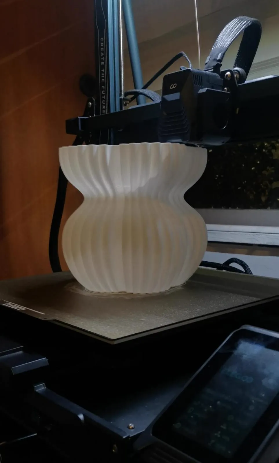 Ola Lamp - Free 3D Print Model - MakerWorld
