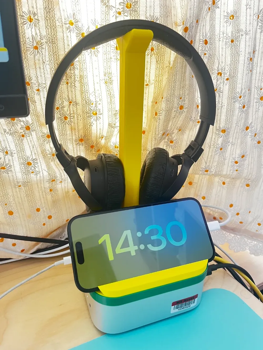 Headphone and Phone Holder 2-in-1, Adapts to mac mini M4 by symbolStar ...