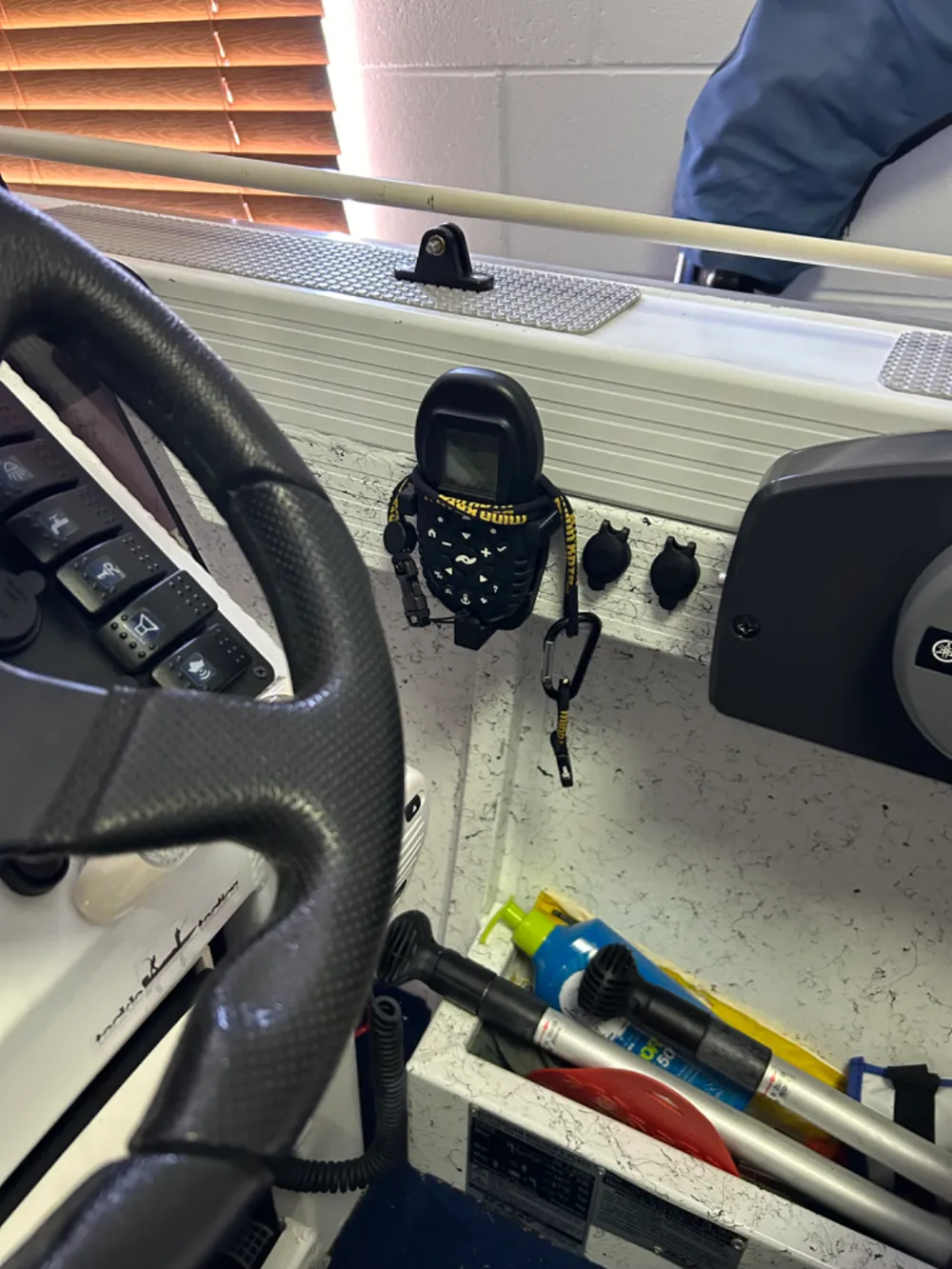 Minn Kota I-Pilot Remote Holder by Fish MakerWorld: Download Free 3D Models