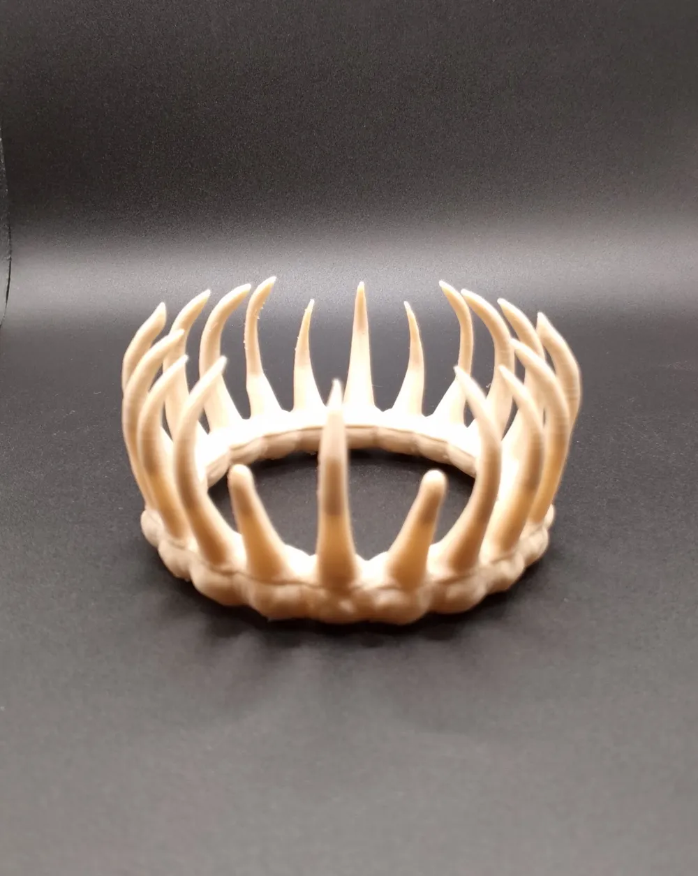 The bone king crown by 3Delfin MakerWorld: Download Free 3D Models