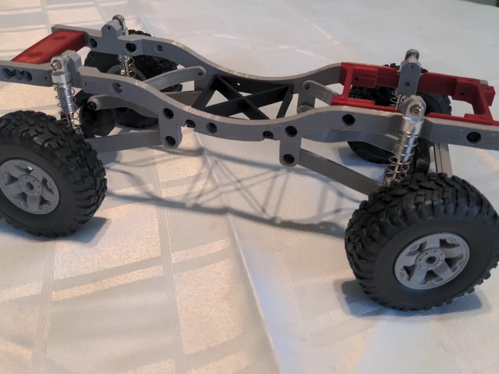 1:16 Truck/Crawler Flexible Rolling Chassis - Free 3D Print Model ...