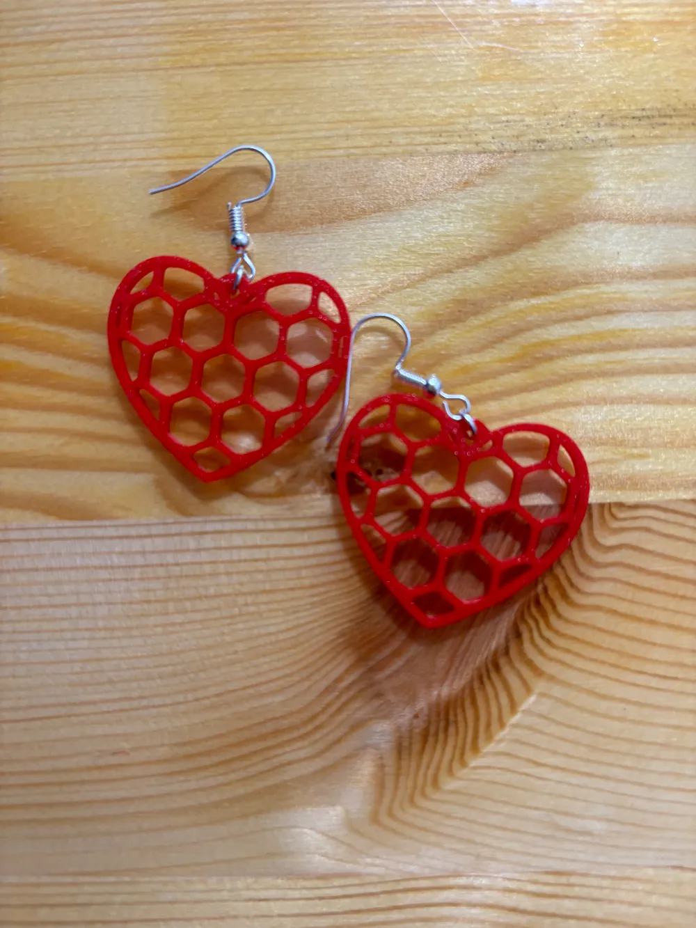 Heart Hexagonal Pattern by 3DFashionFreak - MakerWorld