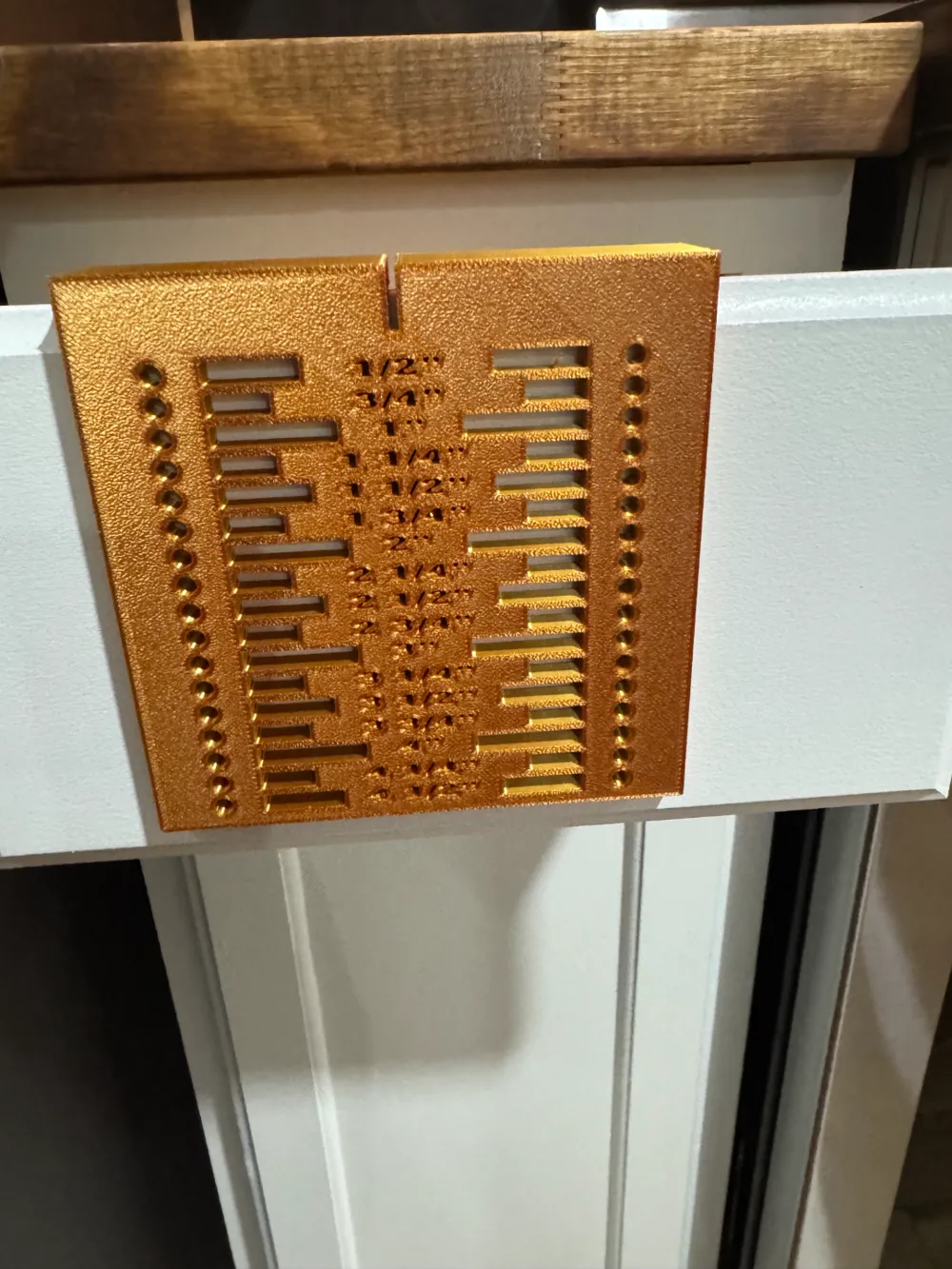 Drawer handle template by Spideroden - MakerWorld