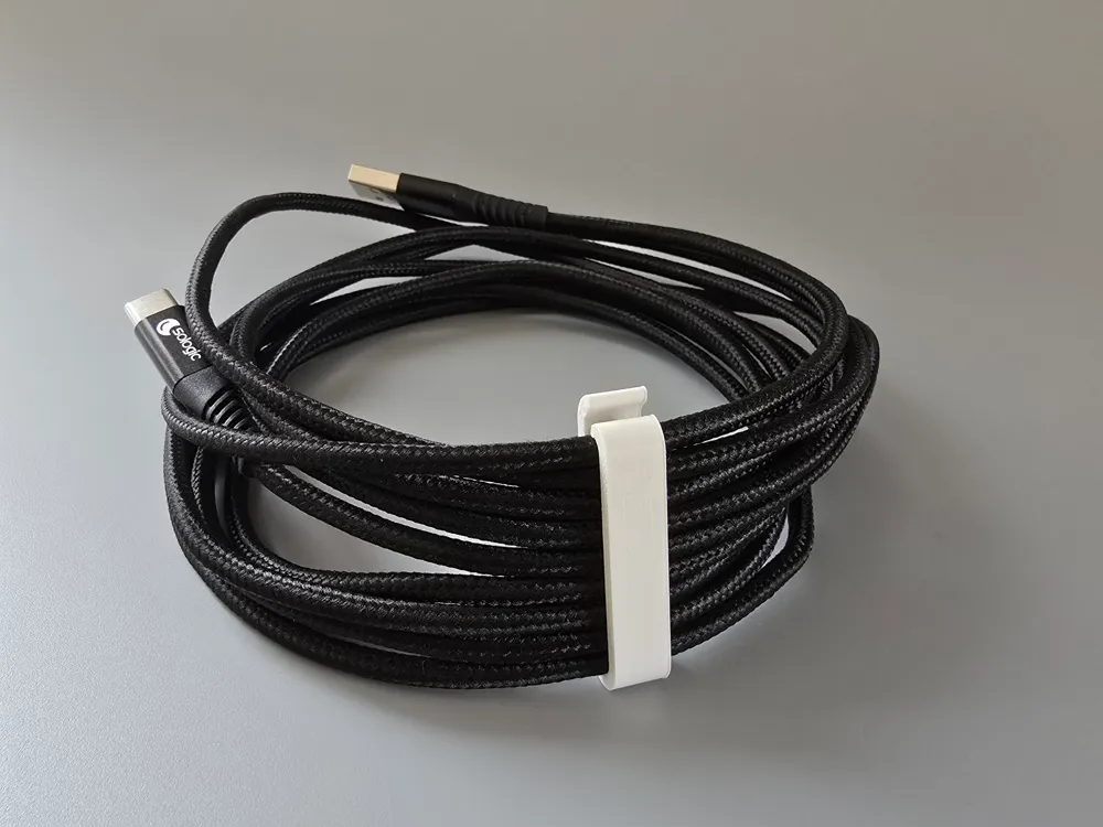 USB Cable Clips - 4 Sizes by Beo666 - MakerWorld