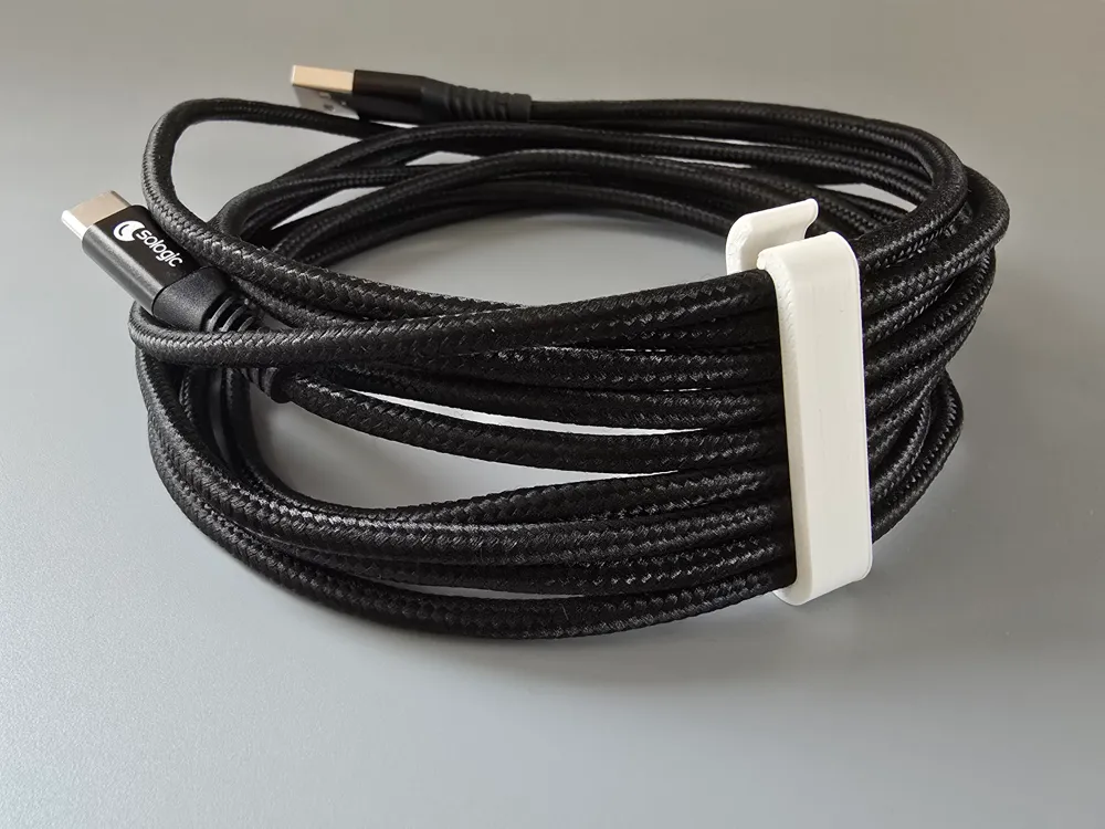 USB Cable Clips - 4 Sizes by Beo666 - MakerWorld