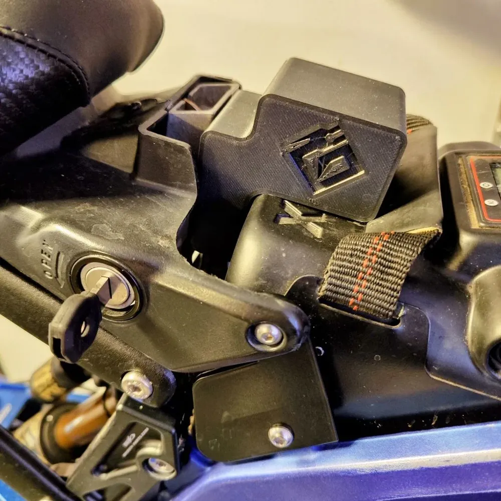 Surron battery cover/blocker/cap Remixed by Trevins 3d printing ...