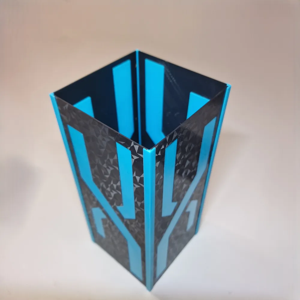 Cyber Lamp by Octane MakerWorld: Download Free 3D Models