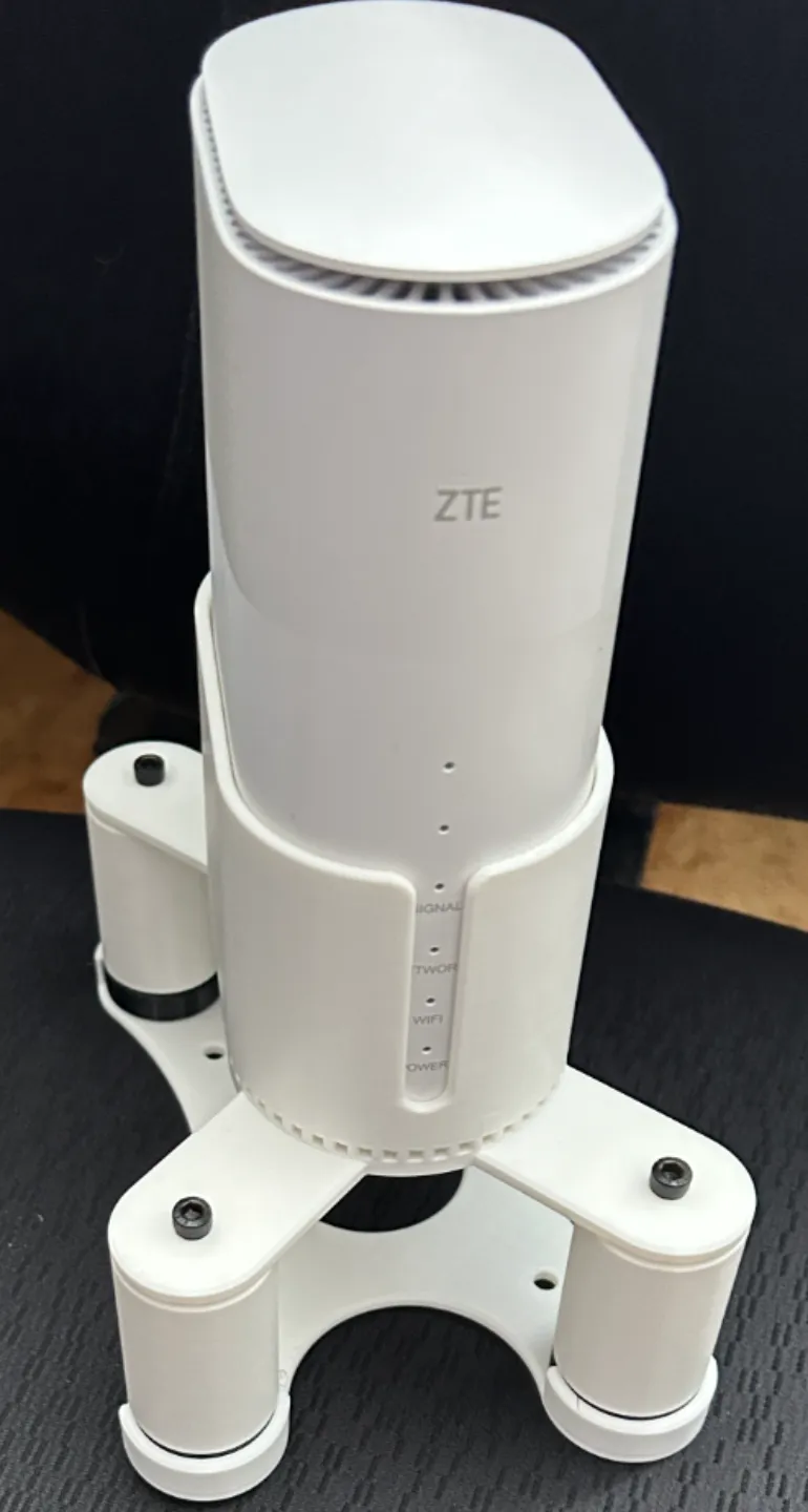 Mount for Mobile Wifi Device - ZTE Connect Hub 5G by Bruce - MakerWorld