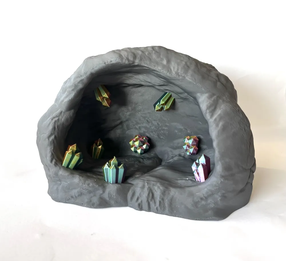 Crystal Cave - Display diorama for minis by Bash Studio 3D MakerWorld ...