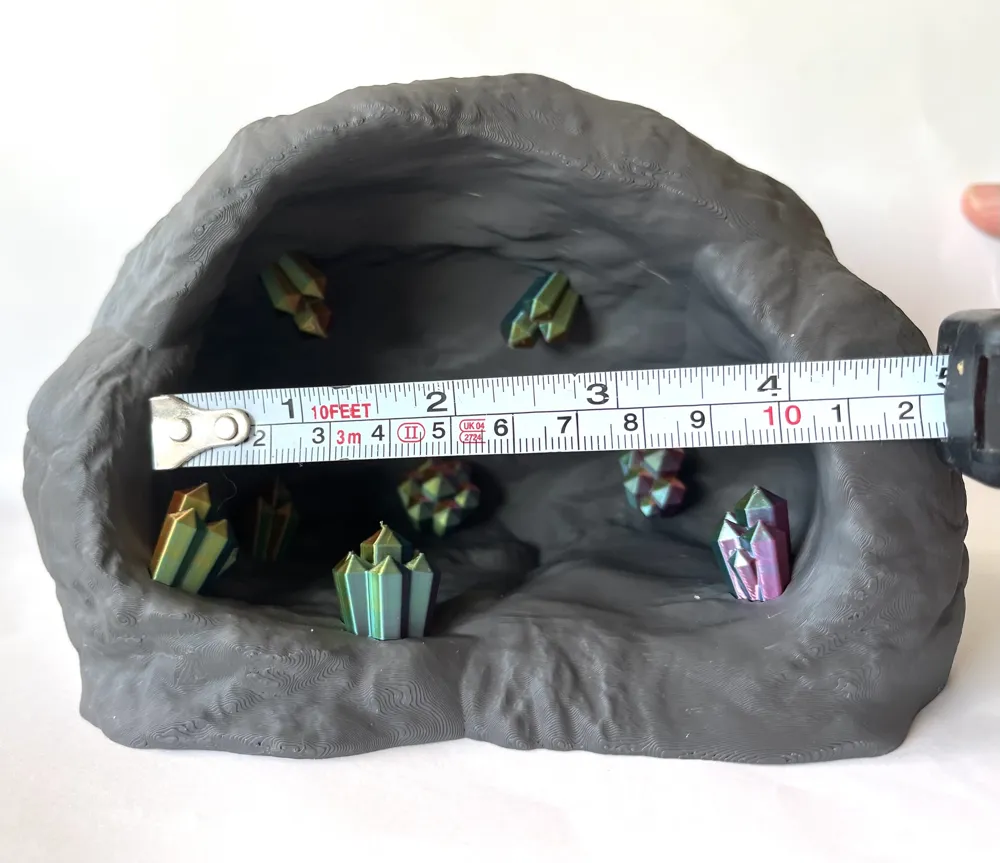 Crystal Cave - Display diorama for minis by Bash Studio 3D MakerWorld ...