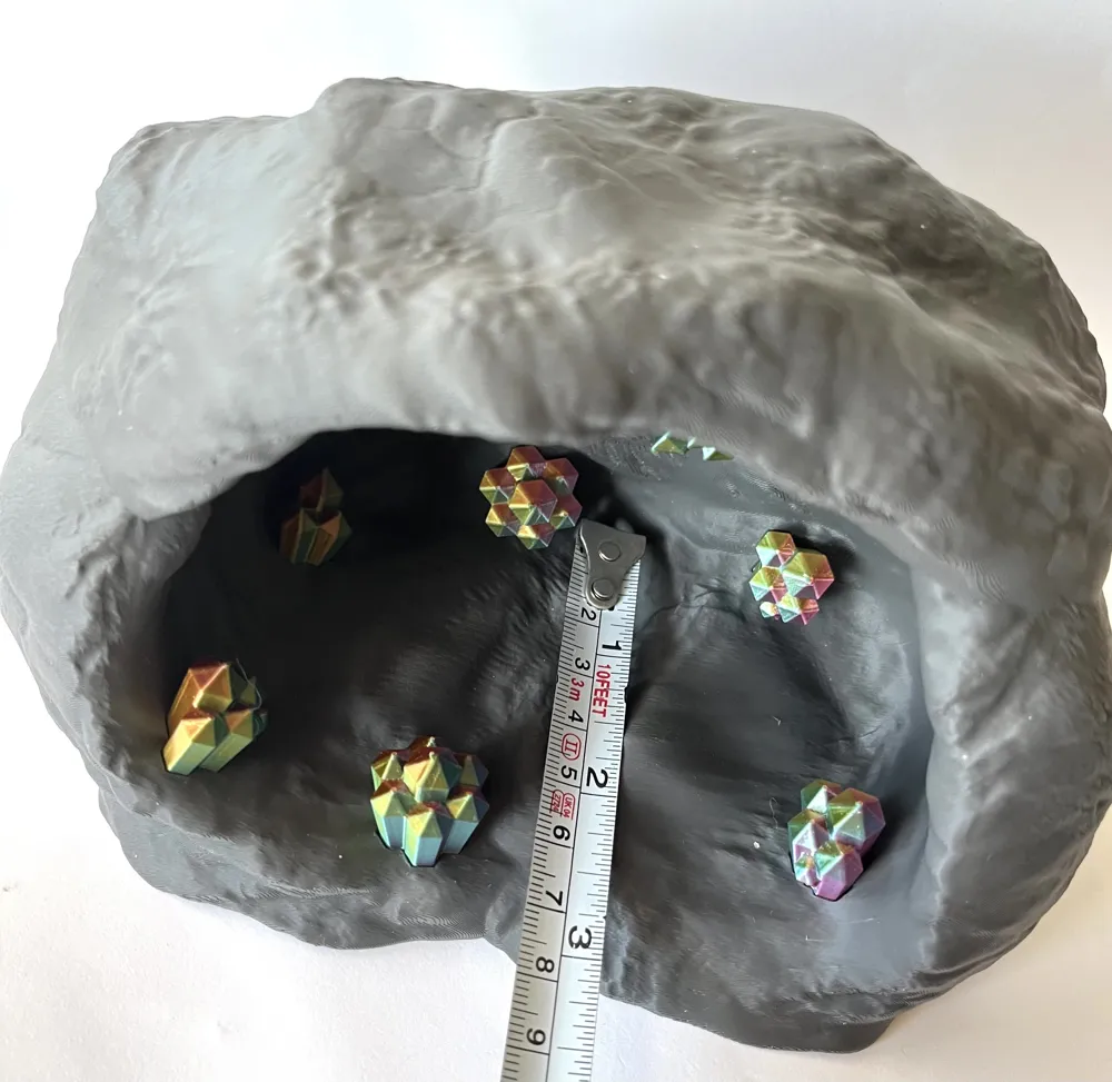 Crystal Cave - Display diorama for minis by Bash Studio 3D MakerWorld: Download Free 3D Models