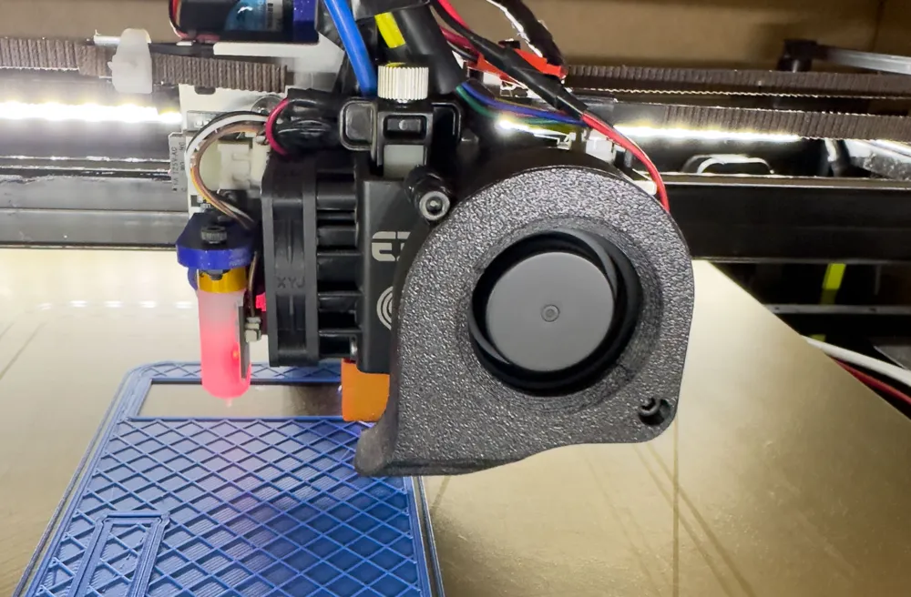 Removable Hemera part cooling fan holder by yannickmorand - MakerWorld