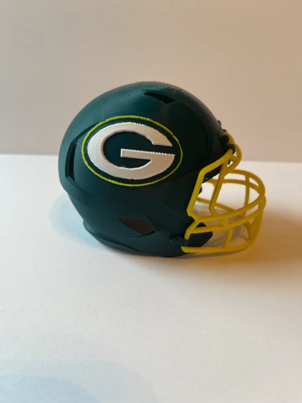 Green Bay Packers Helmet - Free 3D Print Model - MakerWorld