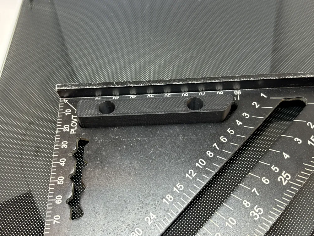Speedsquare holder for pegboard / toolboard by Petersen012 MakerWorld ...