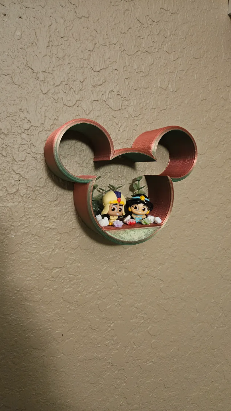 Disney Head Shelf by tumaco66 - MakerWorld