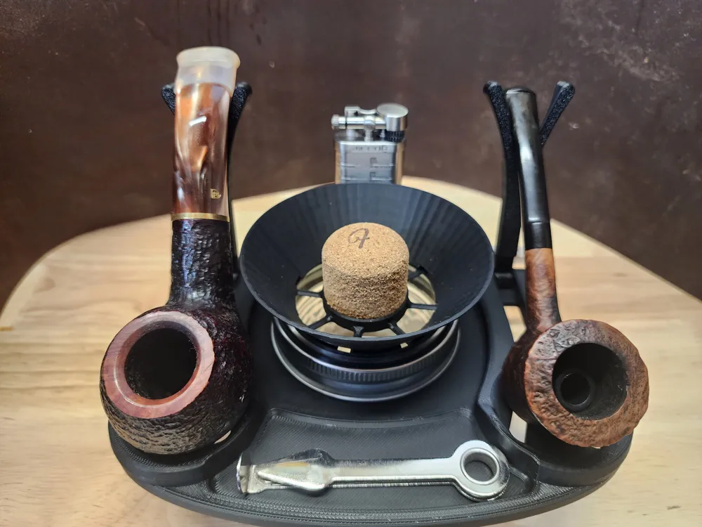 Tobacco Piper's Station: 2 Pipe Stand + Ashtray - Free 3D Print Model ...