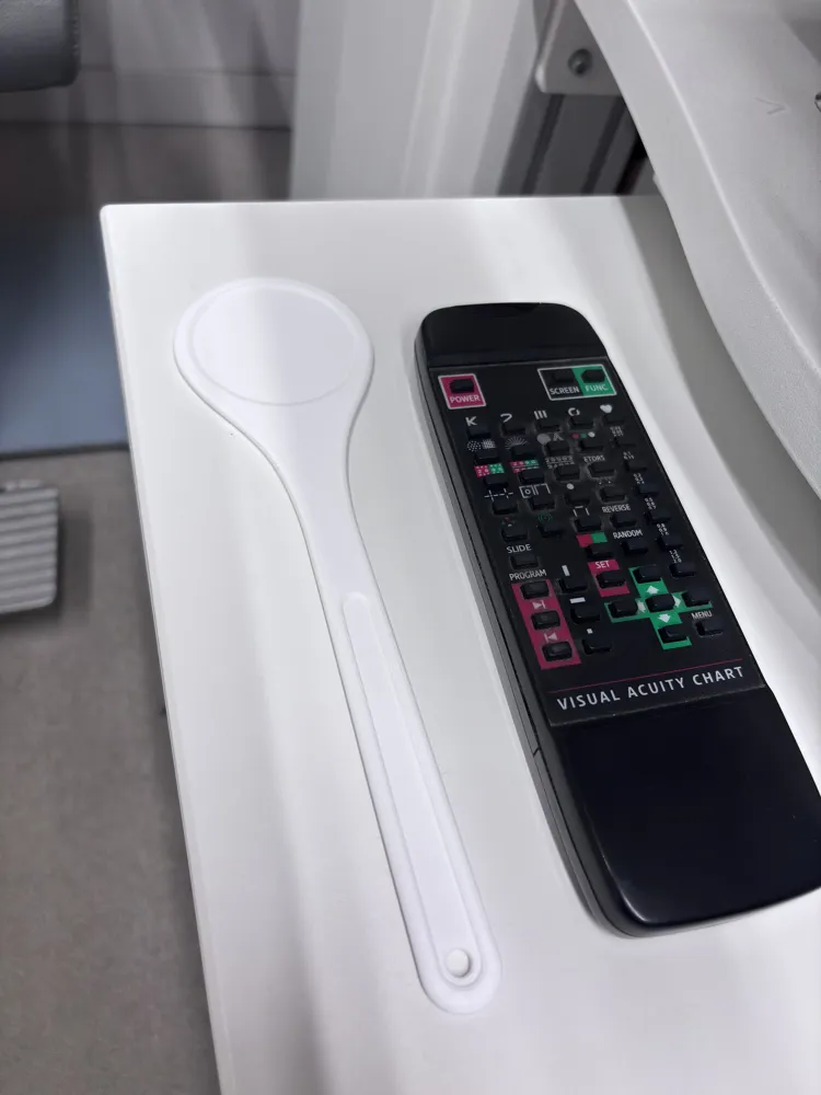 Vision Test Occluder for Optometry & Ophthalmology - Free 3D Print ...