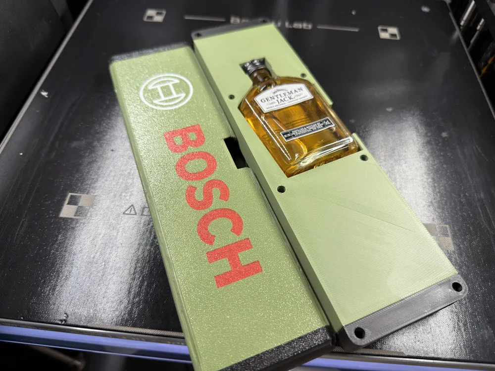 "Bosch" "spirit" "level" for Jack Daniels bottle - Free 3D Print Model ...