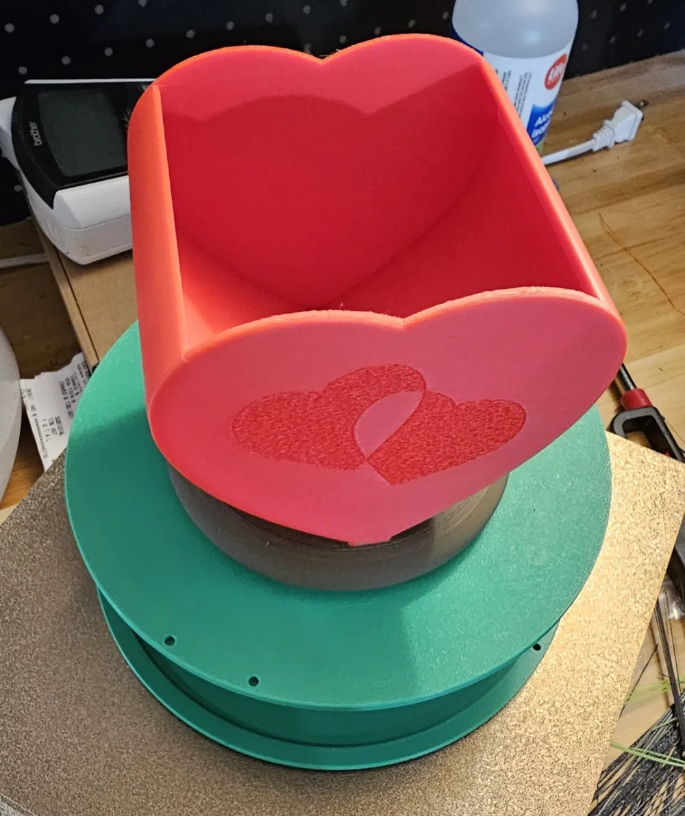 Valentines Planter by windbane - MakerWorld