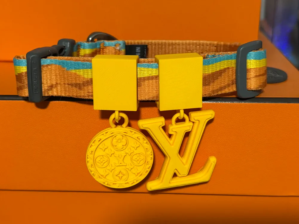 LV Pet Collar Tag - LV Large Logo - Free 3D Print Model - MakerWorld