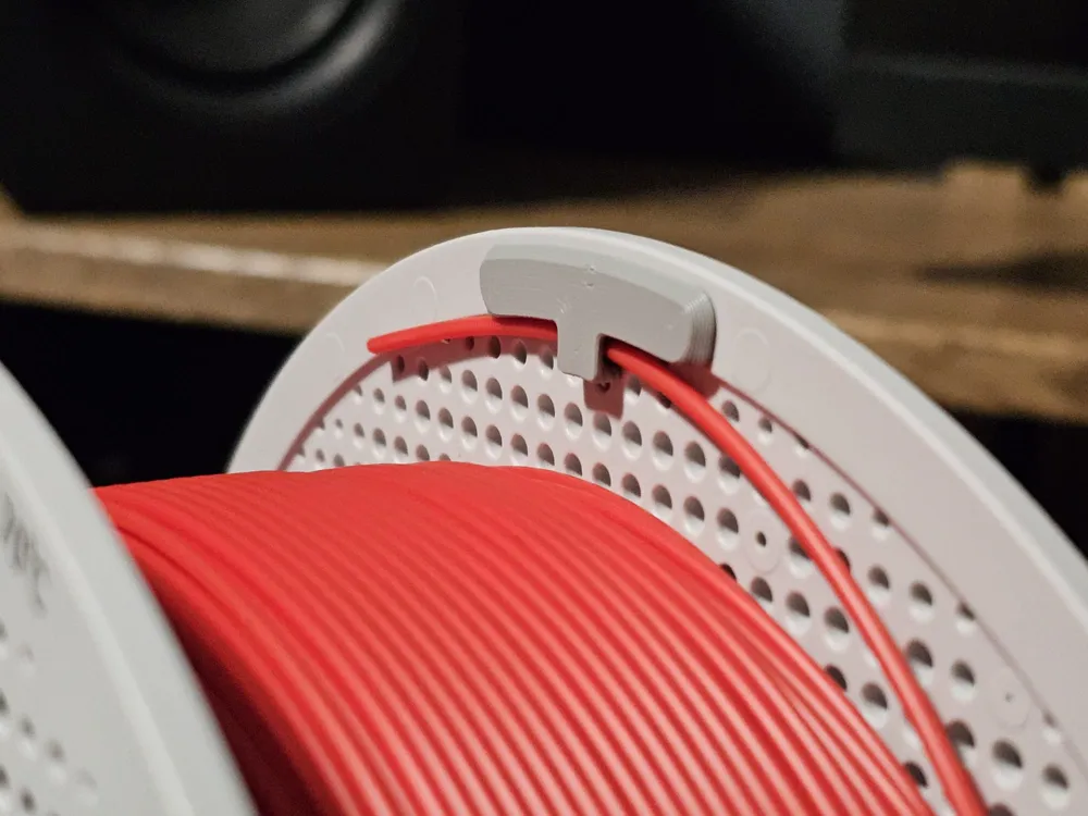 Filament clip for bambu spools (AMS compatible) by Michal MakerWorld ...