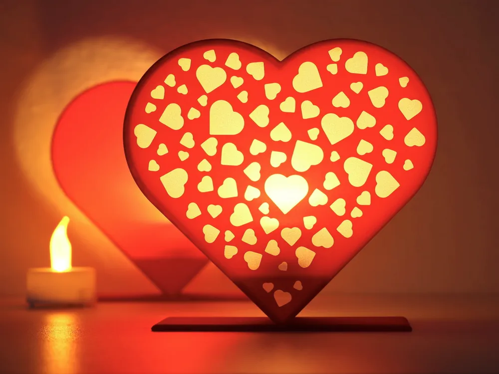 Heart Lamp with Secret Compartment by Johnny_Bit - MakerWorld