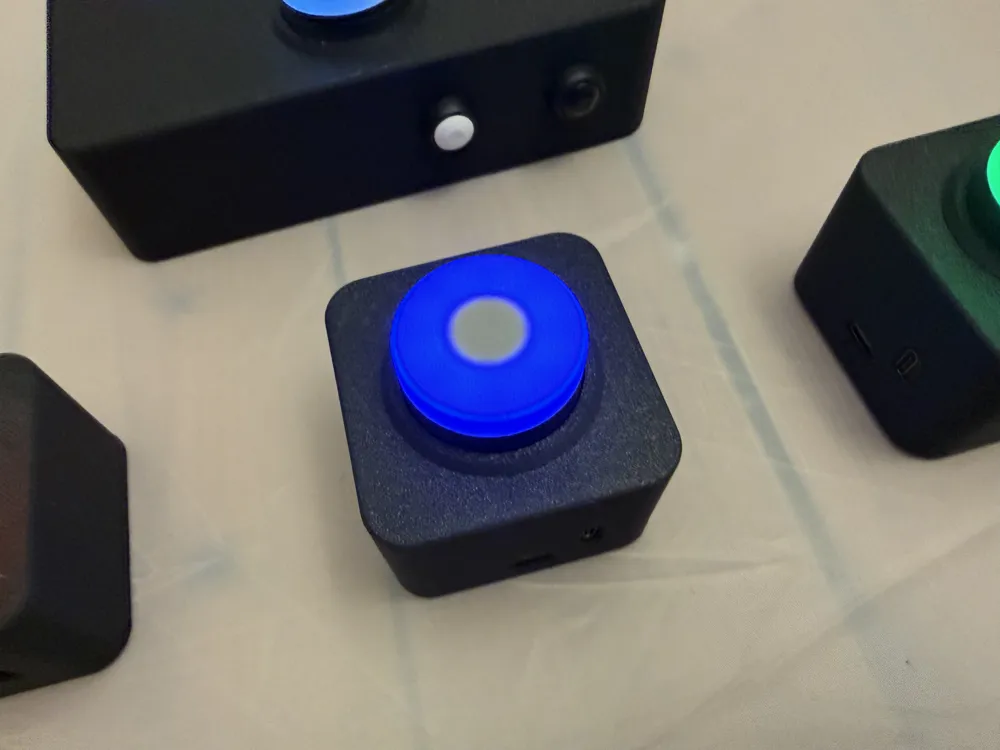 Wifi Quiz Buzzer - Free 3D Print Model - MakerWorld