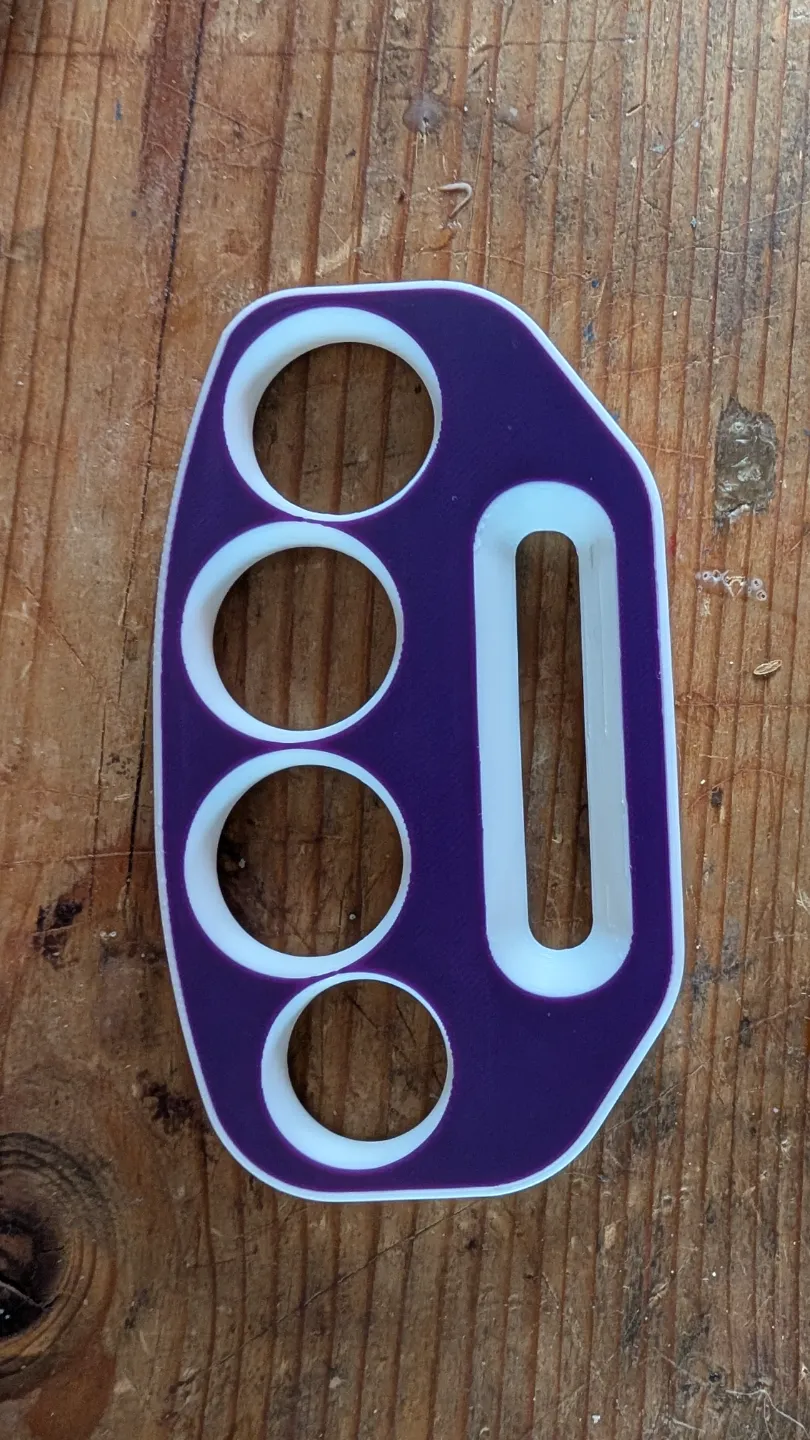 Brass Knuckles - Minimalist Asymmetrical for pinky by Jelly PanicMakerWorld: Download Free 3D Models