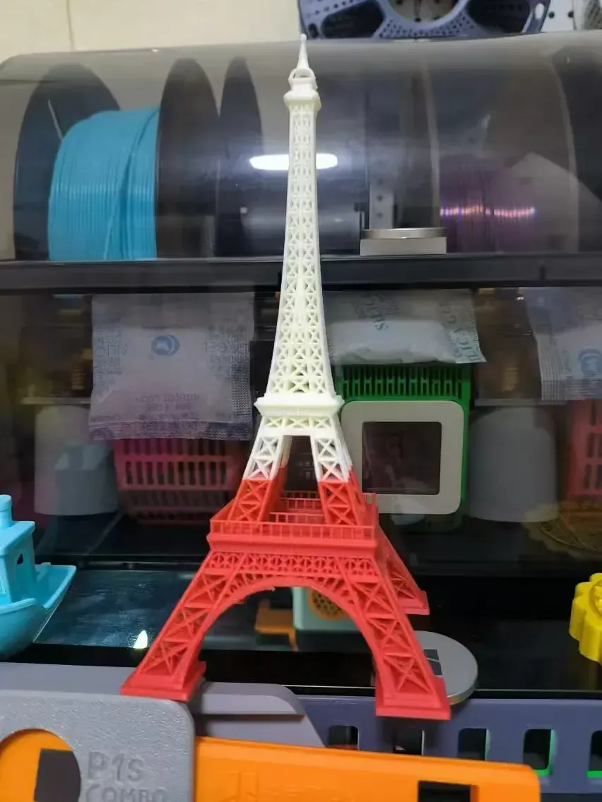 Print-in-Place Eiffel Tower, no supports needed, supports AI MINI ...