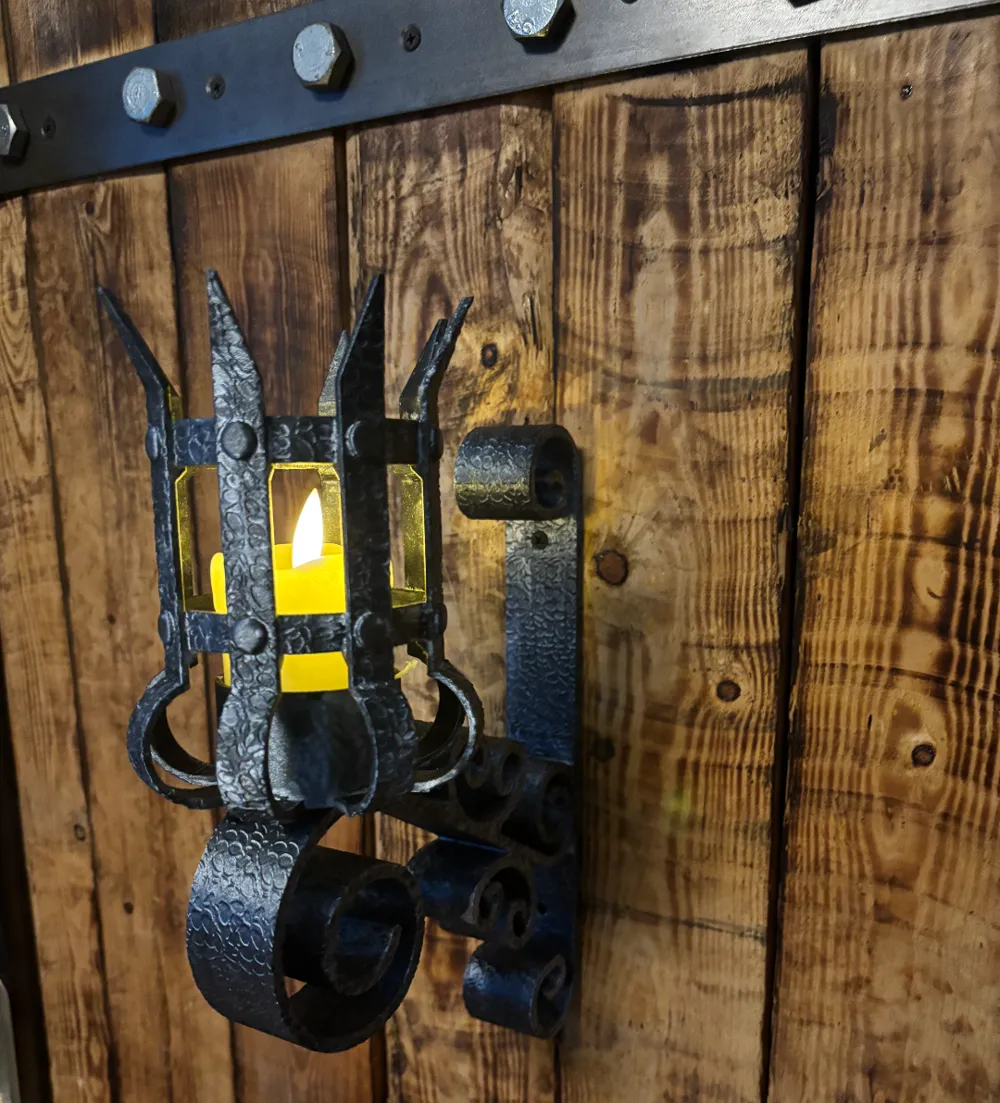 Medieval Wall Sconce with Cage by CS IdeenschmiedeMakerWorld: Download ...
