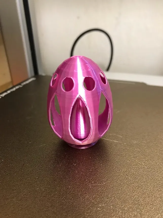 an egg in an egg by adminbranko - MakerWorld