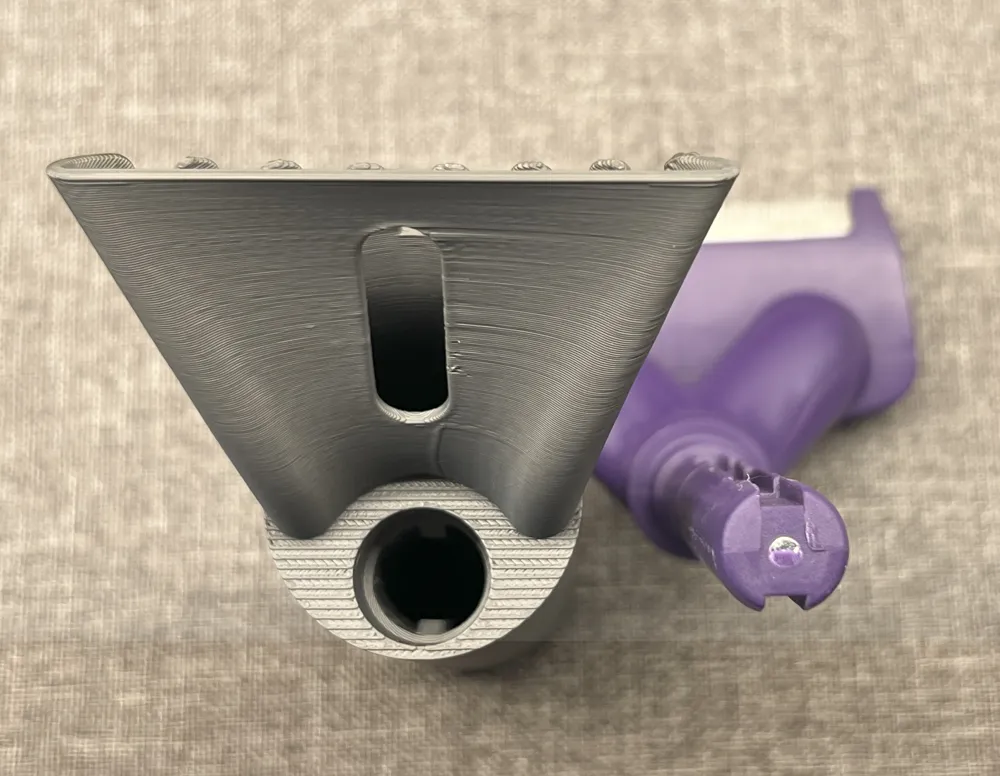 Furminator Vacuum Adapter by Ordanicu Industries MakerWorld: Download ...