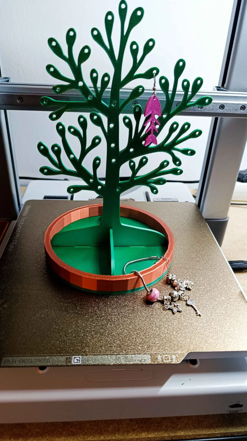 earring tree organizer by Moica - MakerWorld