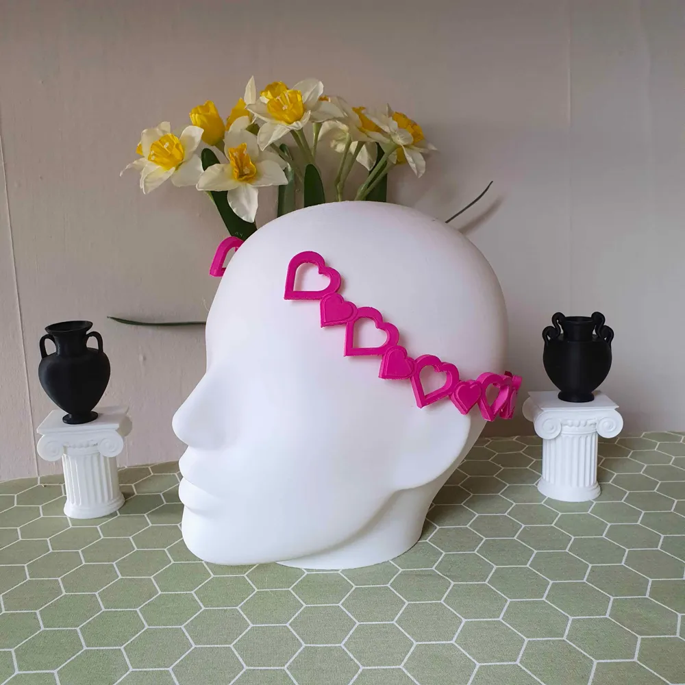 Couronne de la Saint-Valentin - Modèle d'Impression 3D Gratuit - MakerWorld