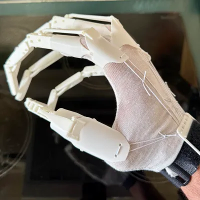 Articulated Finger Extensions Remixed by Faran3D MakerWorld: Download ...