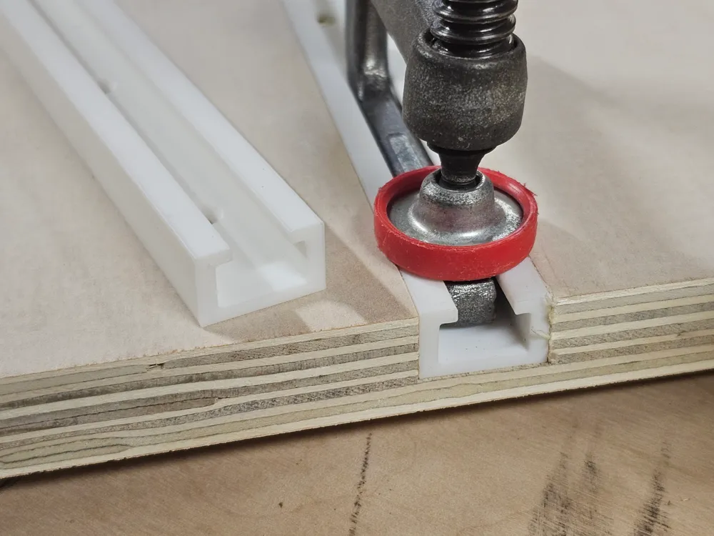 Customizable T-Track / T-Rails / Mitre slot - Free 3D Print Model ...