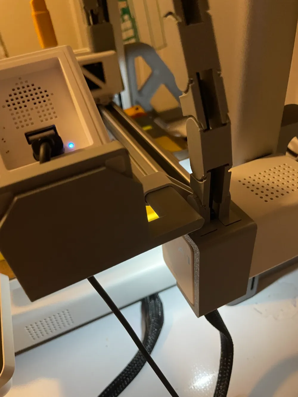 Bambu A1 and A1 Mini Wyze Cam Mount Remixed by Meanchild92 - MakerWorld