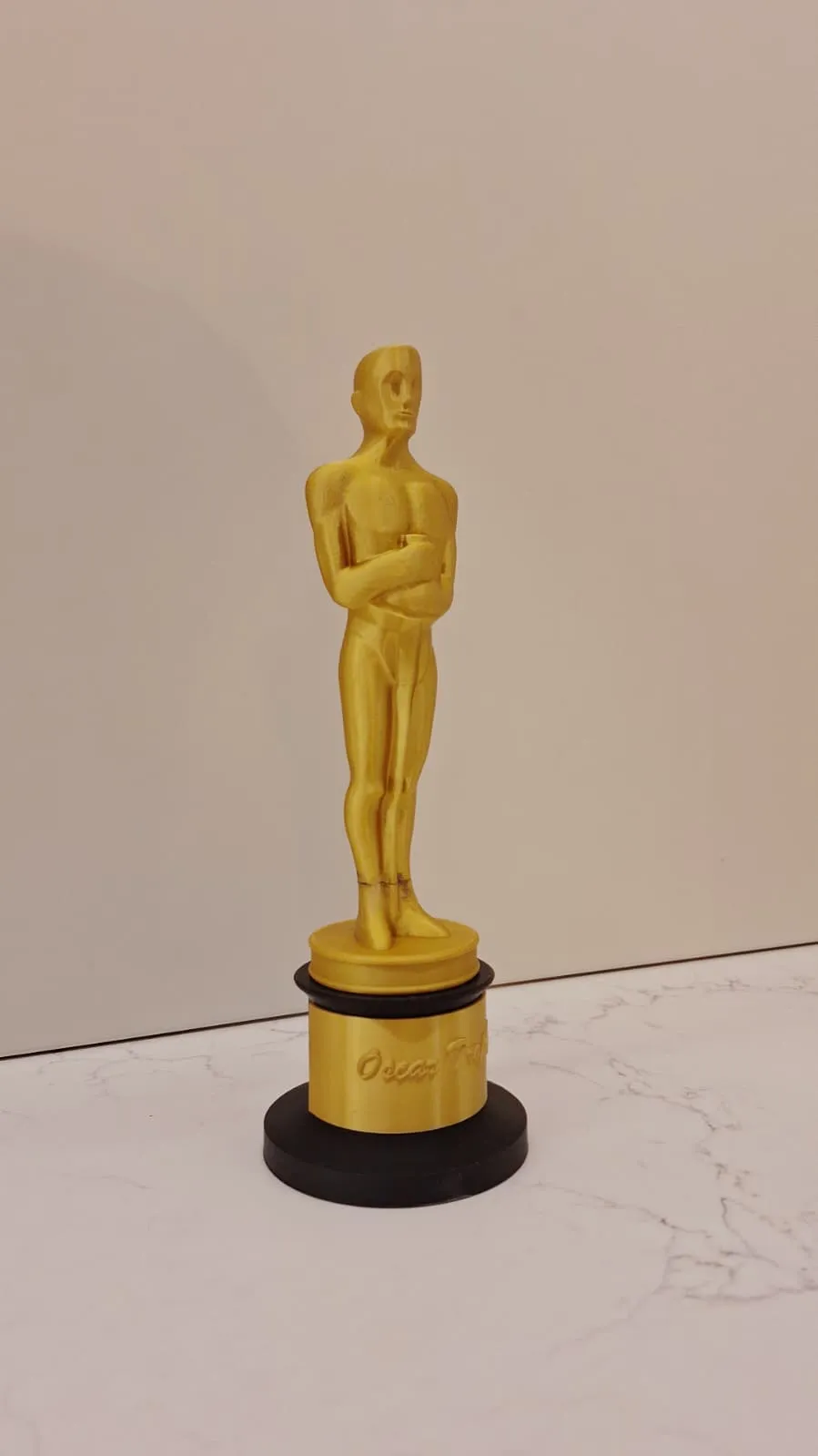 Oscar Trophy & Snap-On Name Plate - Free 3D Print Model - MakerWorld