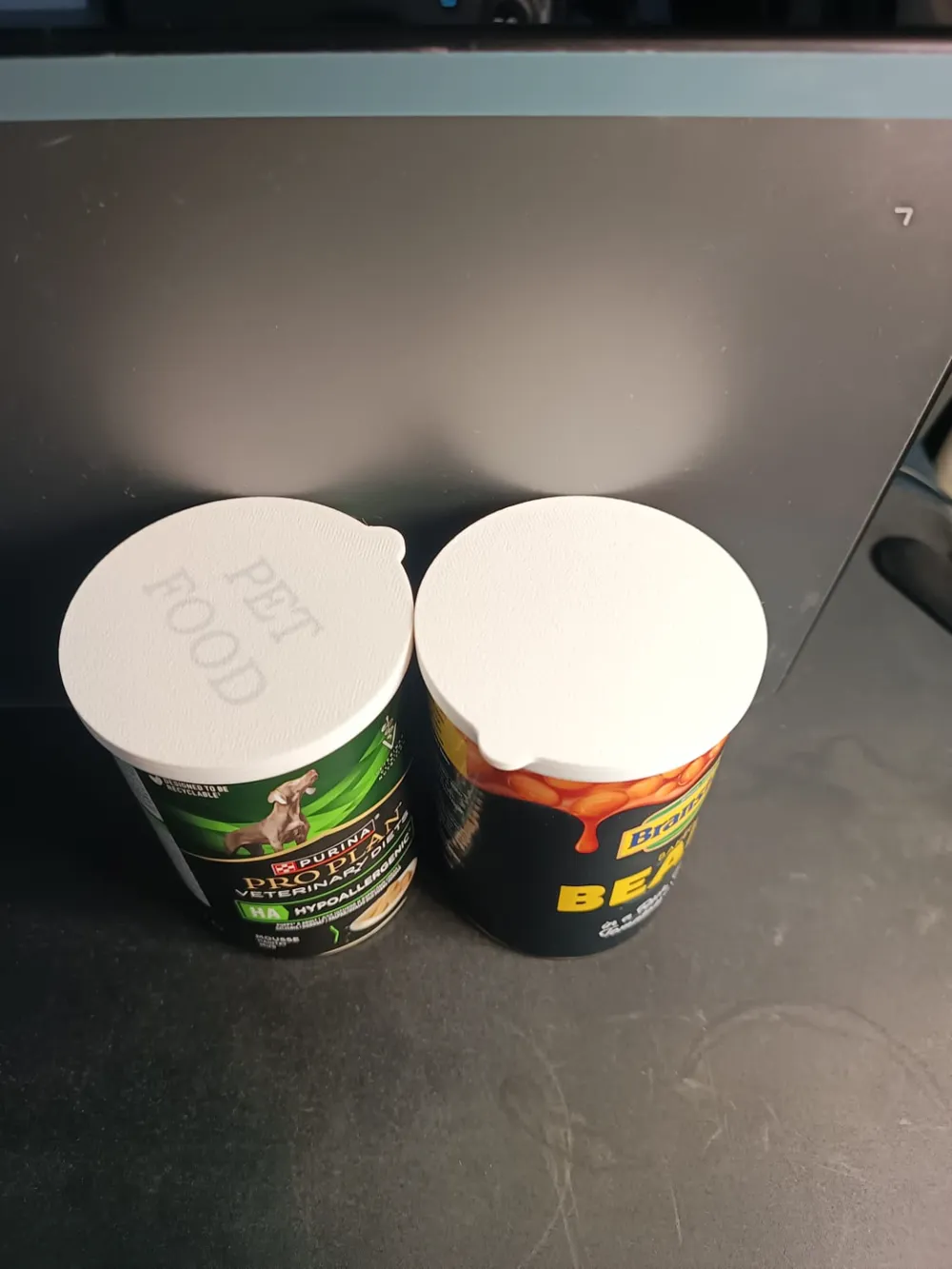 tin lid (with or without pet food text by Refine Design - MakerWorld