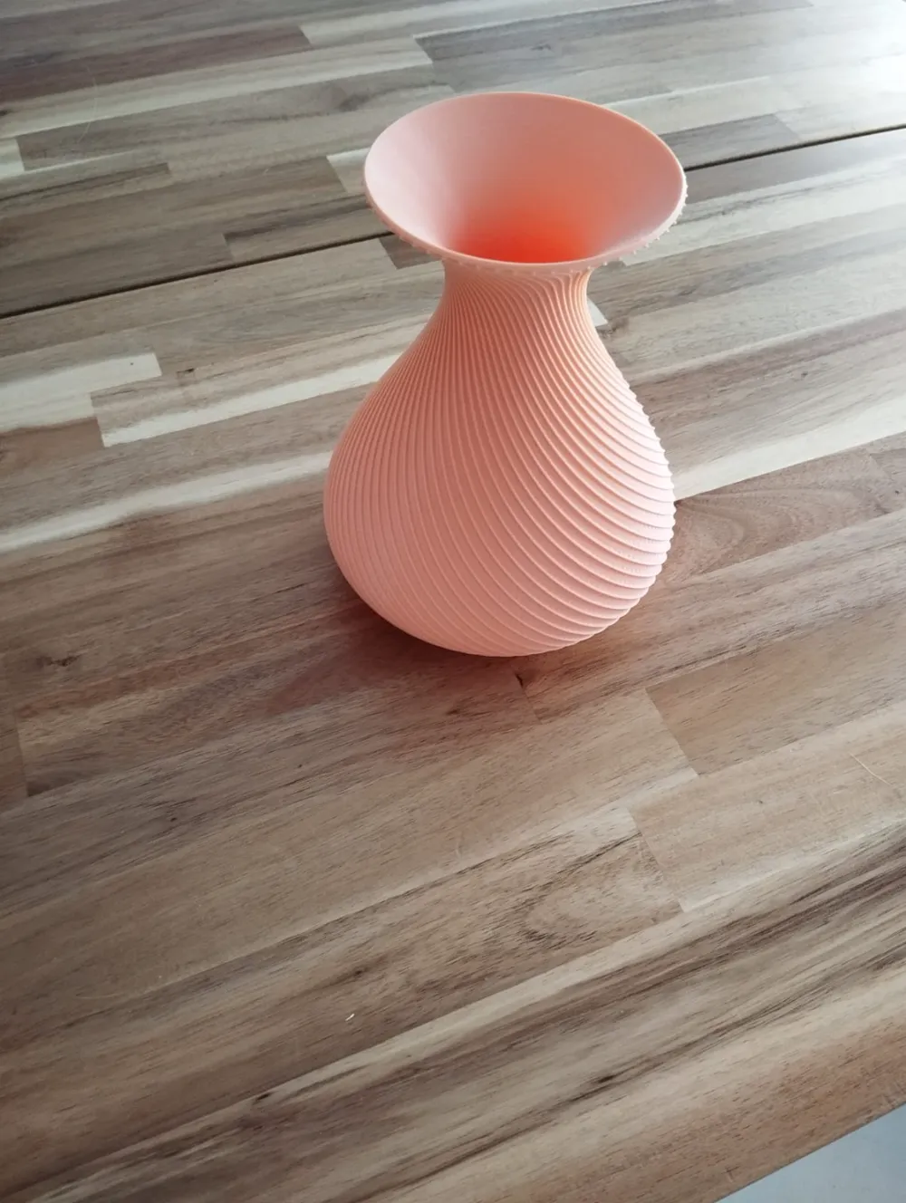 Classic vase by FMV - MakerWorld
