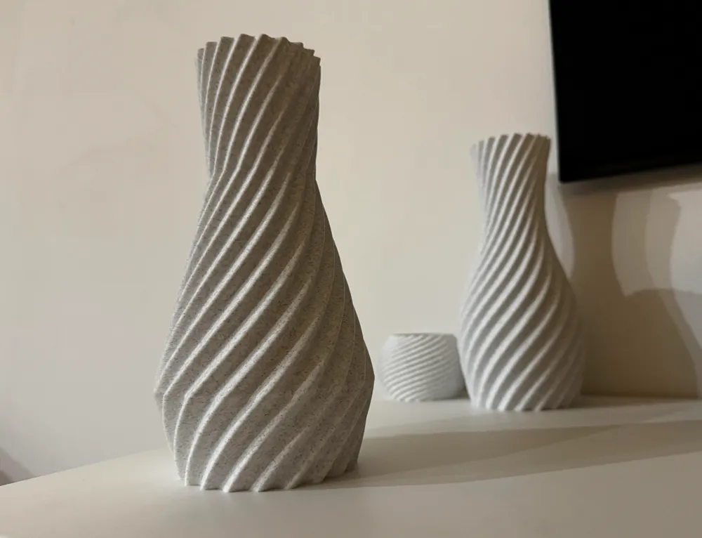 Spiral Vase - Angular by Serpandrew - MakerWorld