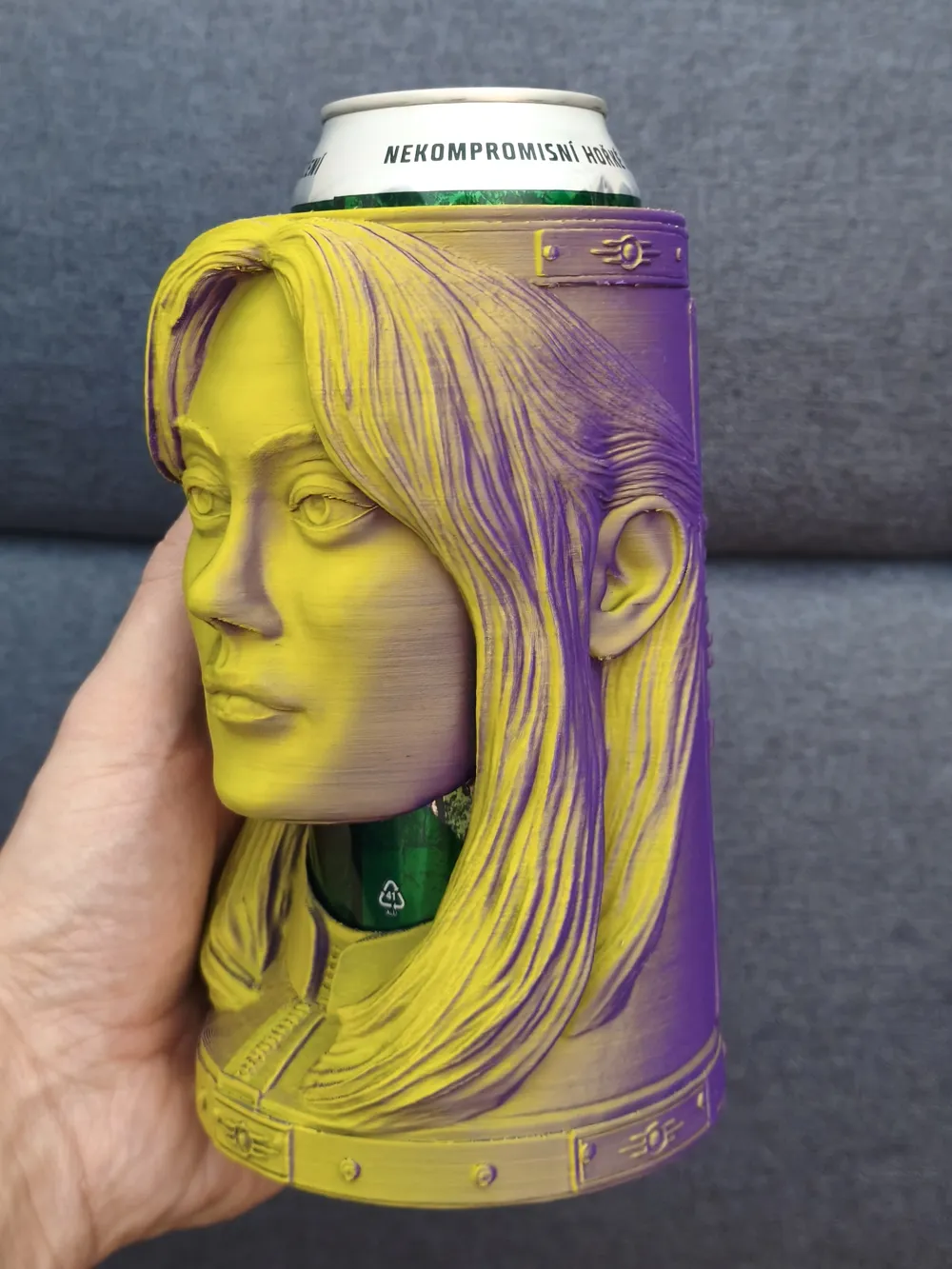 Lucy (Fallout) - Can Holder / Beer mug - Free 3D Print Model - MakerWorld