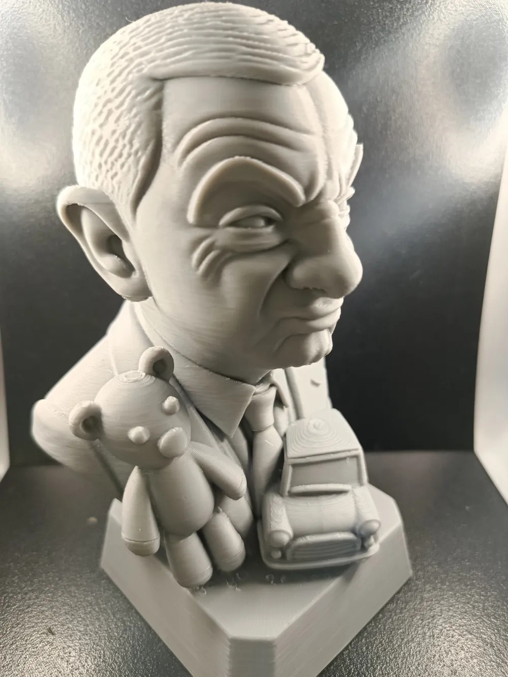 Mr. Bean Bust, King of Blunders by Neoflix3d MakerWorld: Download Free ...