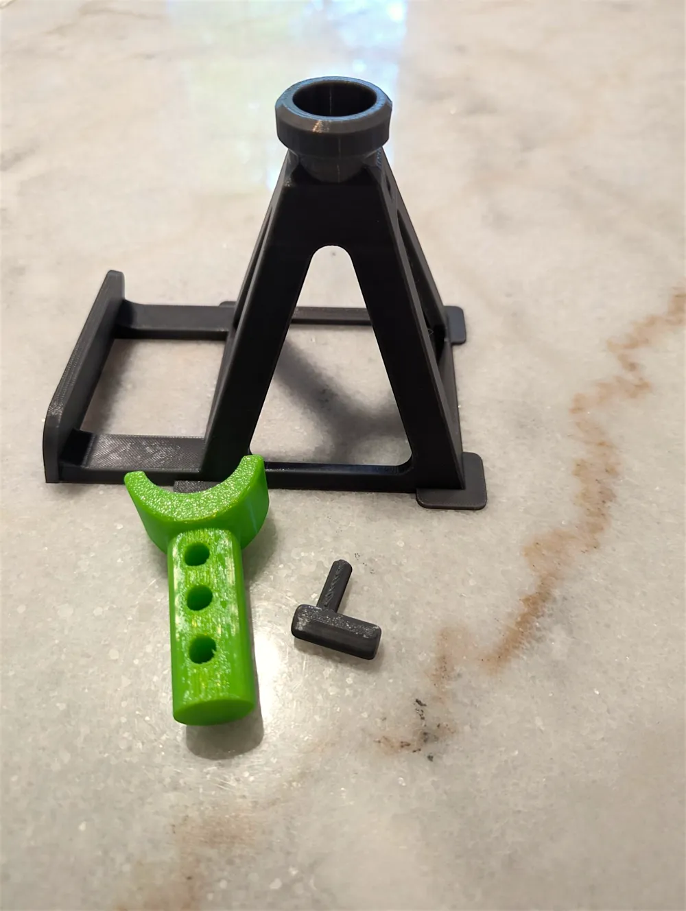 Jack Stand Phone/ Tablet Holder - Free 3D Print Model - MakerWorld