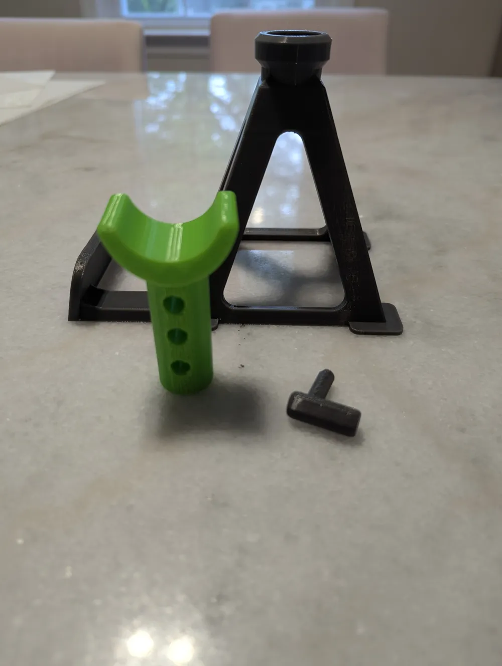 Jack Stand Phone/ Tablet Holder - Free 3D Print Model - MakerWorld