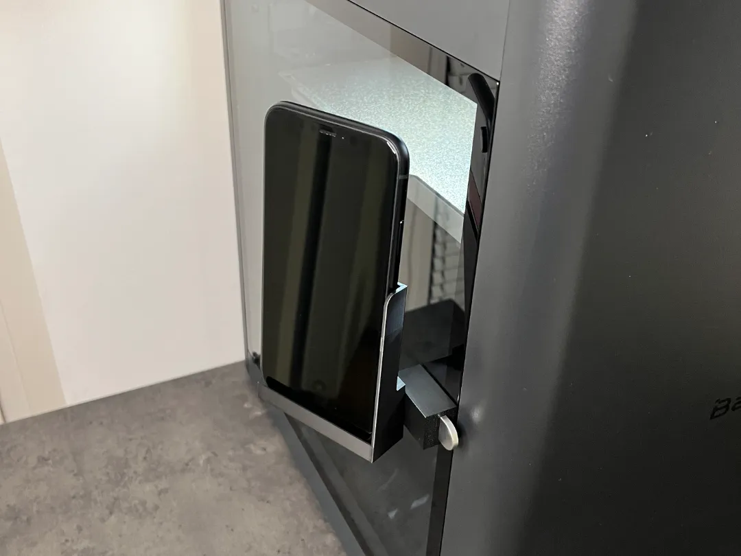 P1S / P2S door handle phone holder for timelapse - Free 3D Print Model ...