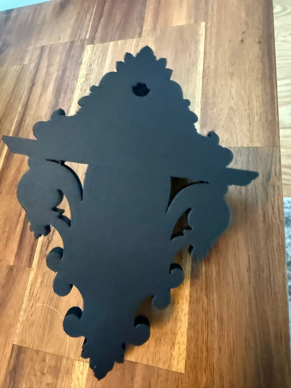 Baroque Skull Wall Shelf: Gothic Elegance - Free 3D Print Model ...