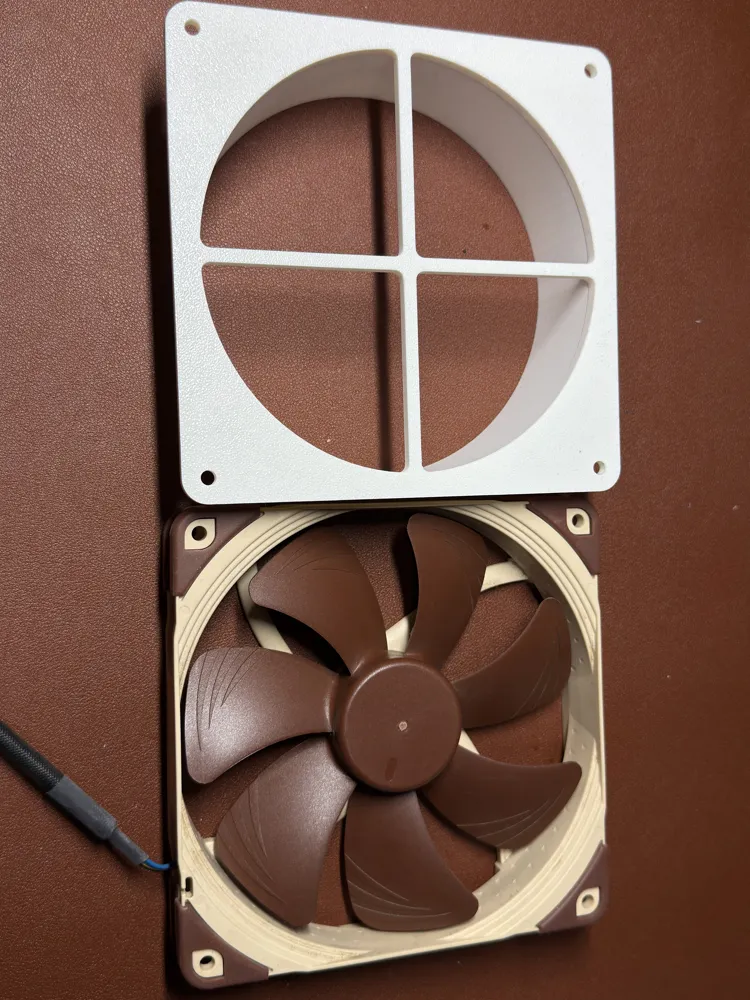 PC-Fan mount for 125mm Ventilation ducting - Free 3D Print Model ...