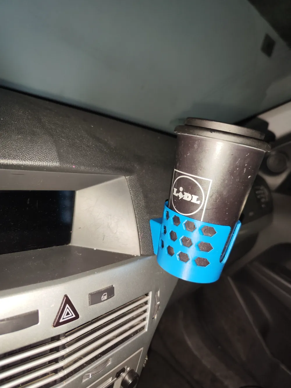 Opel Astra Cup Holder by vladdanyel19 - MakerWorld